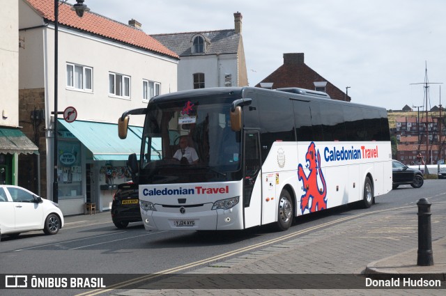 Caledonian Travel em Whitby por Donald Hudson - ID:12527985 - Ônibus Brasil